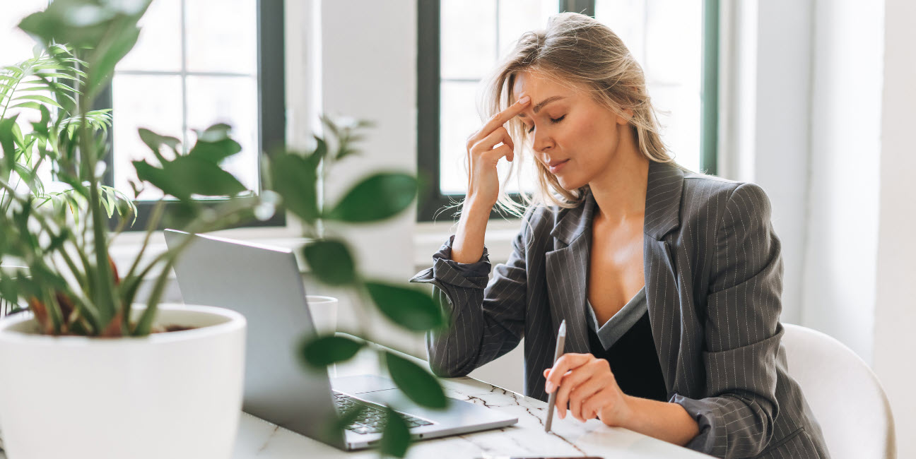 Aggravated Damages Ontario: Can You Claim More Than Severance? | Achkar Law
